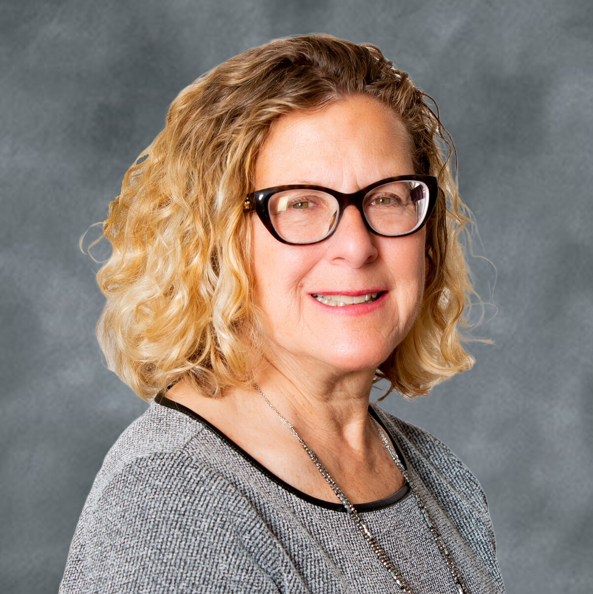 Sarah Monaghan's Instagram, Twitter & Facebook on IDCrawl